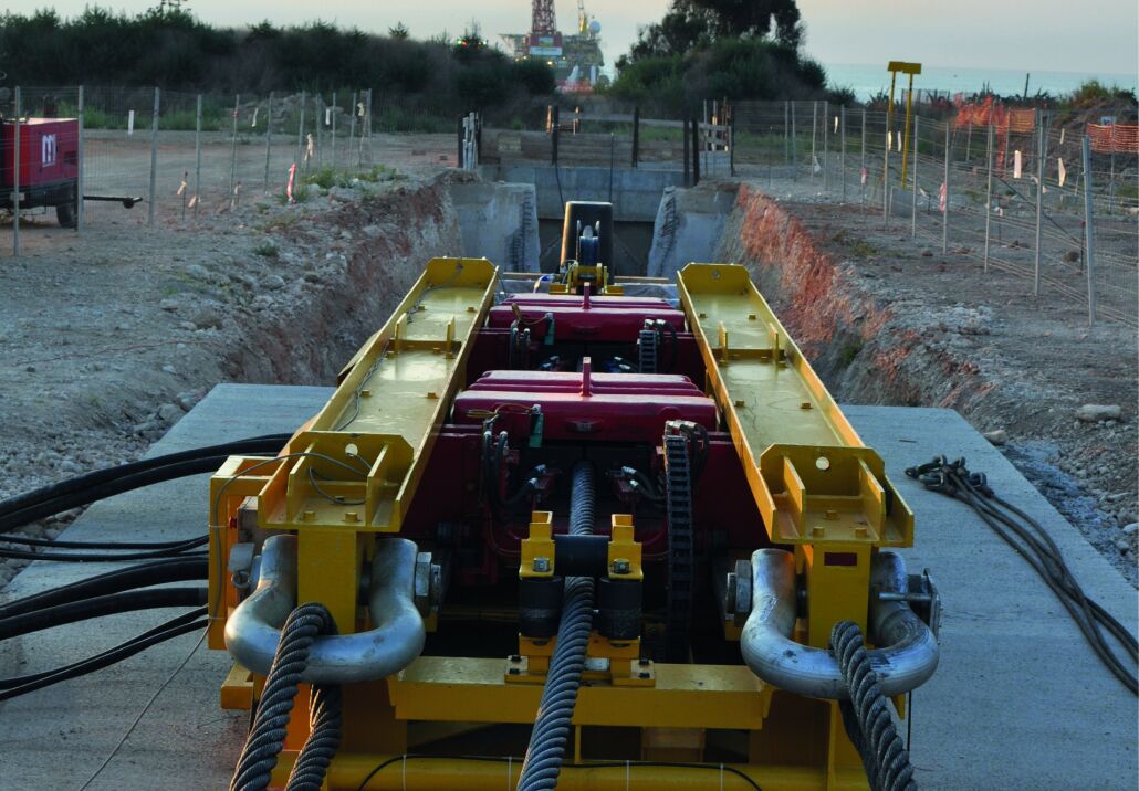 300 Ton Linear Winch Type C600 | Bezemer Group